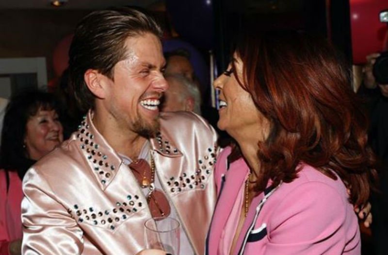 Rachel Hazes laat weten hoe het met André Hazes gaat